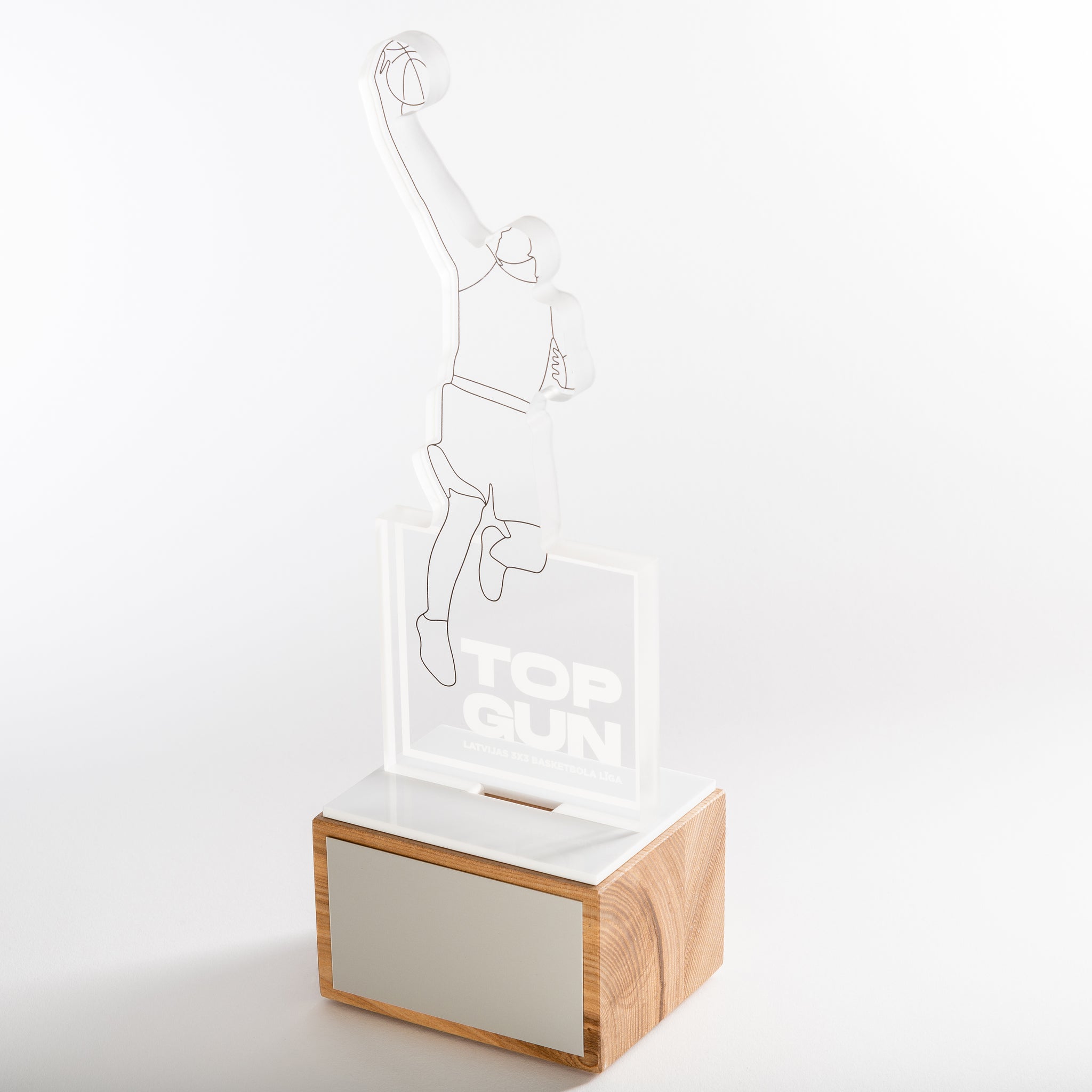 Custom basketball trophy – AWARDS & MEDAL STUDIO