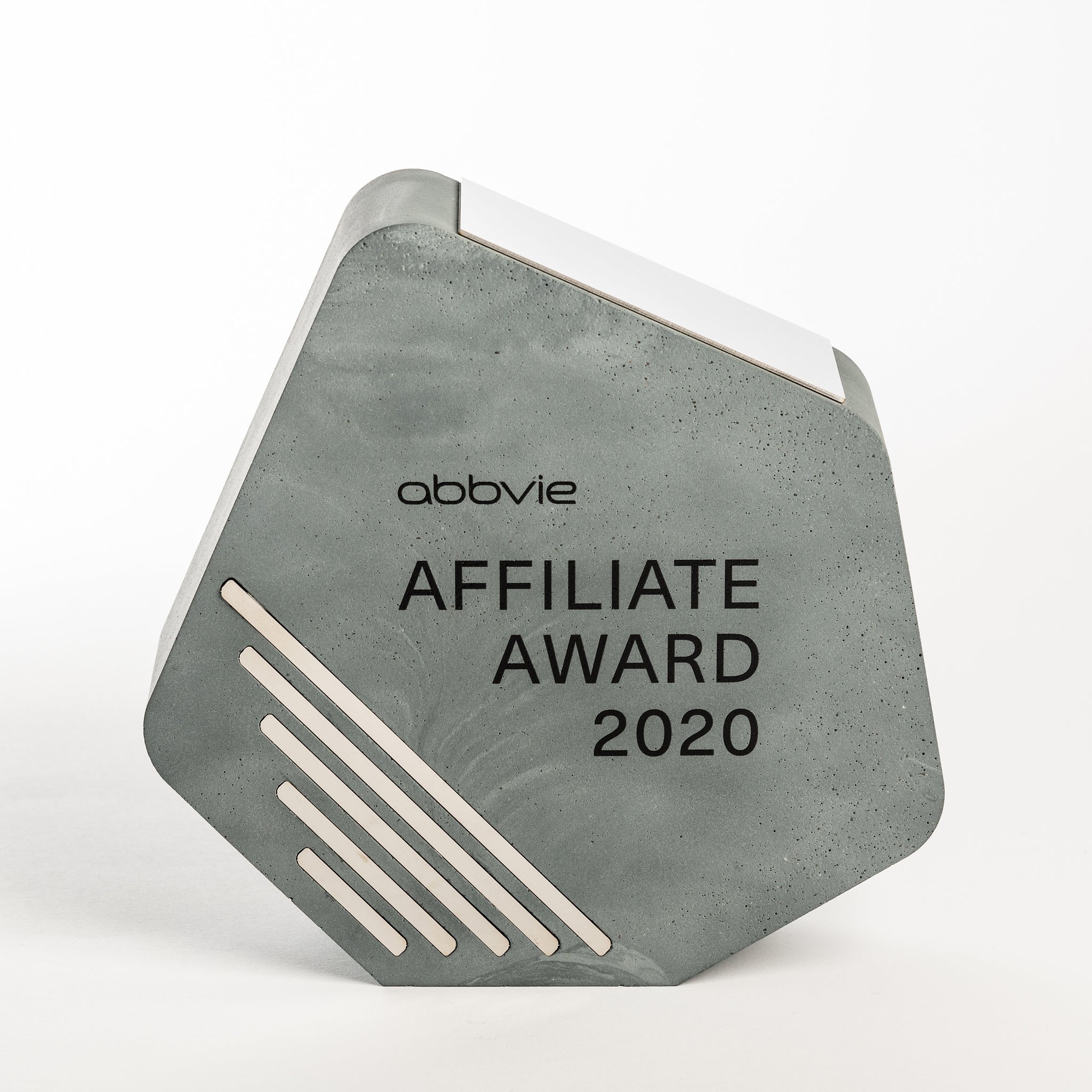 Custom award: Stunning modern concrete award – AWARDS & MEDAL STUDIO